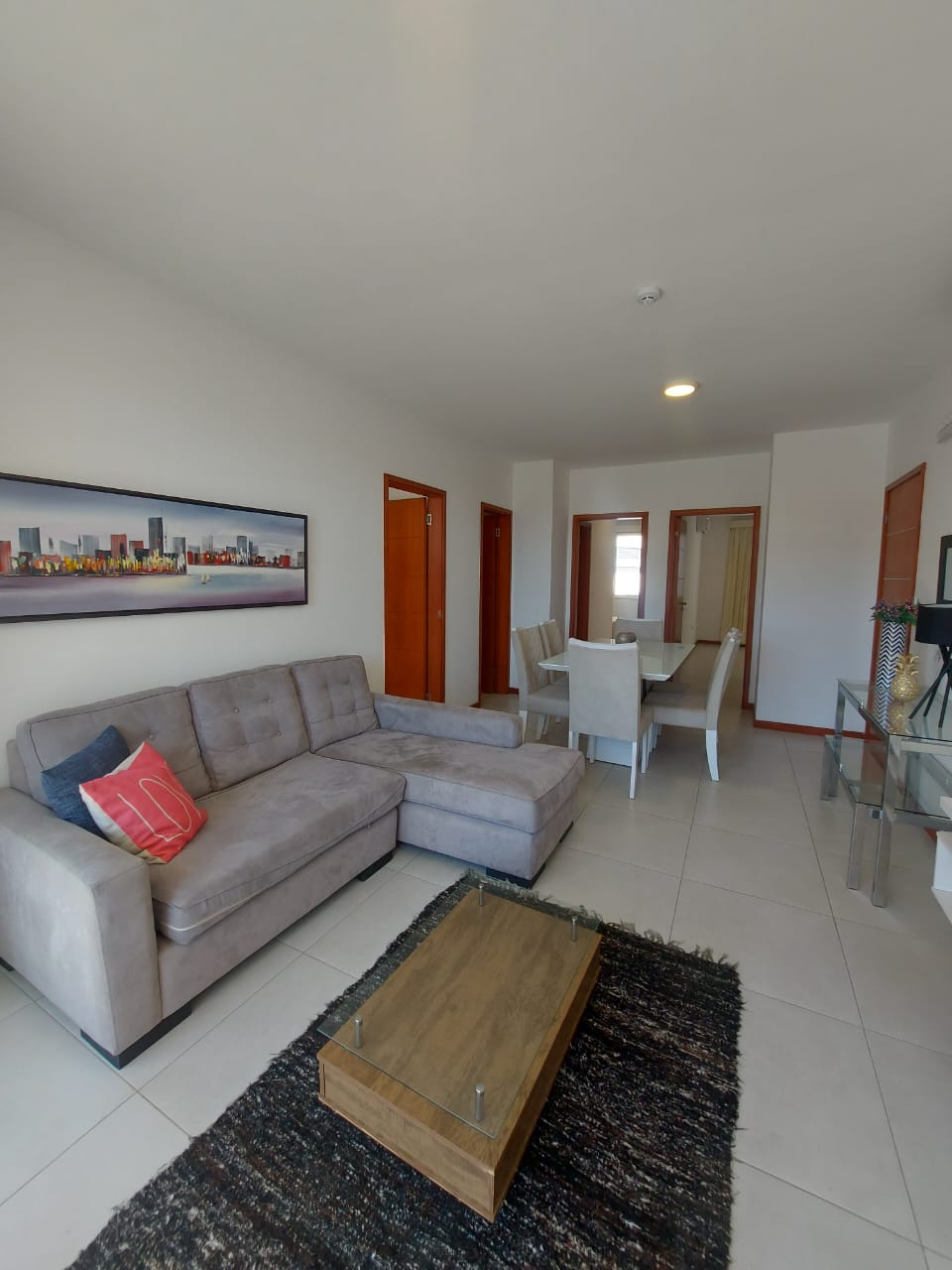 Alquilo Departamento Amoblado de 2 Dormitorios. Zona Shopping del Sol. COD A6. Ref #Q26AFF ...