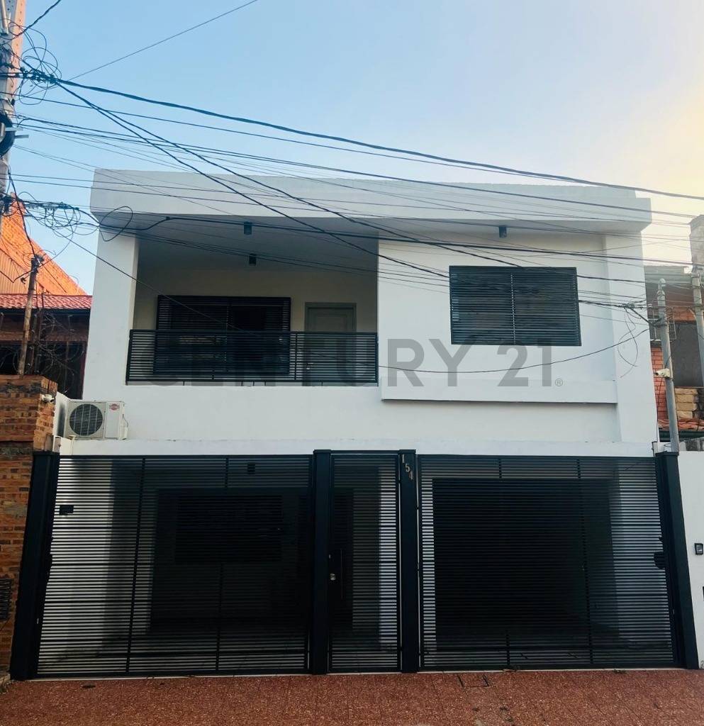 Alquilo amplia casa sobre Lomas Valentinas. Ref #ZD3989 - infocasas.com.py