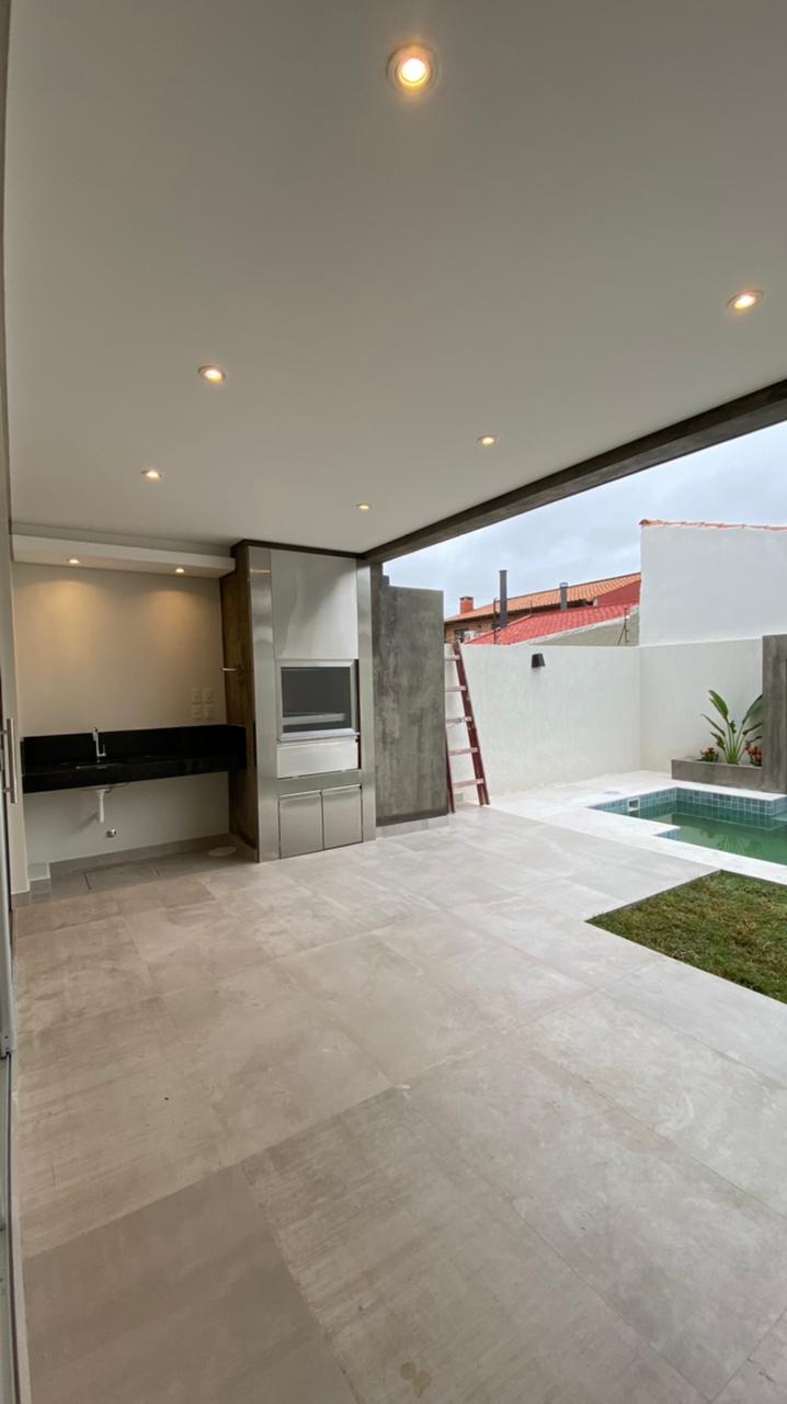 Alquilo Moderno Duplex De 3 Habit En Suite Con Piscina. Ref #U31835
