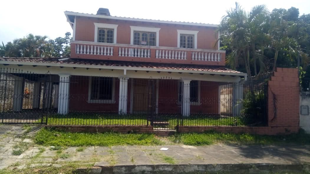 #ALQUILO HERMOSA CASA EN LAMBARE ZONA DEL YACHT . Ref #Q3BC20