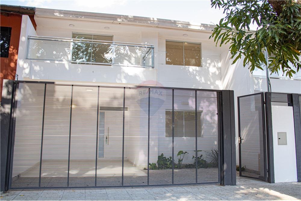 VENDO DÚPLEX A ESTRENAR EN VILLA AURELIA. Ref #E9693E