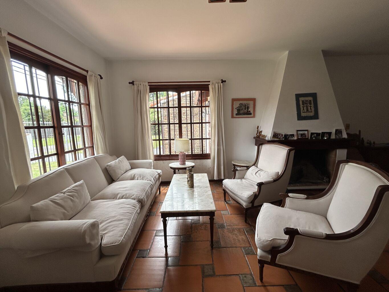 Venta Casa 3 Dormitorios con piscina en Carrasco Norte. Ref #QCF74C - infocasas.com.uy