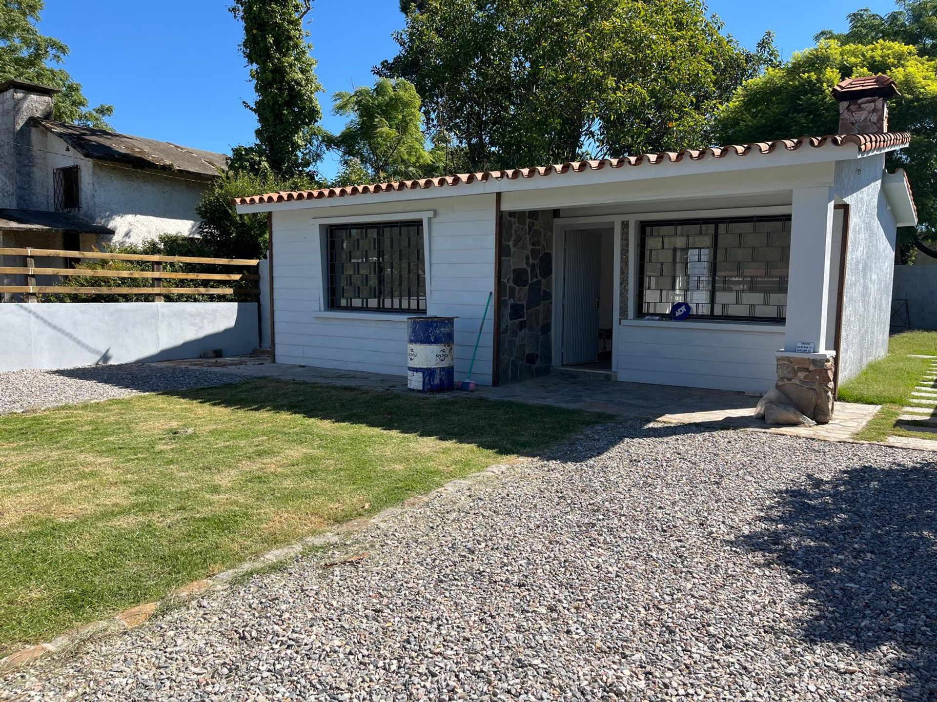 Casa Lomas solymar sur dos dormitorios parrillero. Ref #IC7C07