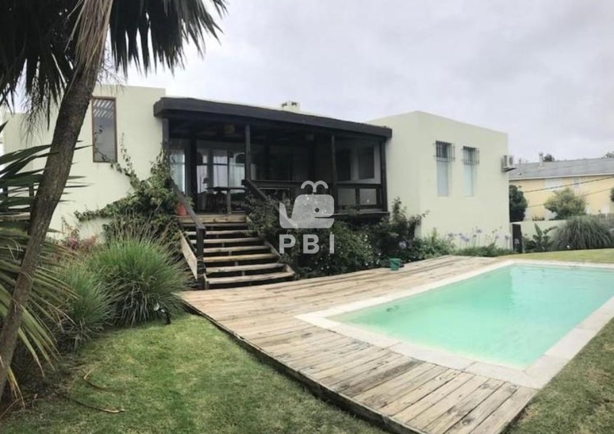 Venta de casa 3DORMITORIOS con vista al Mar - Ref : PBI12330. Ref #RDB6EE - infocasas.com.uy