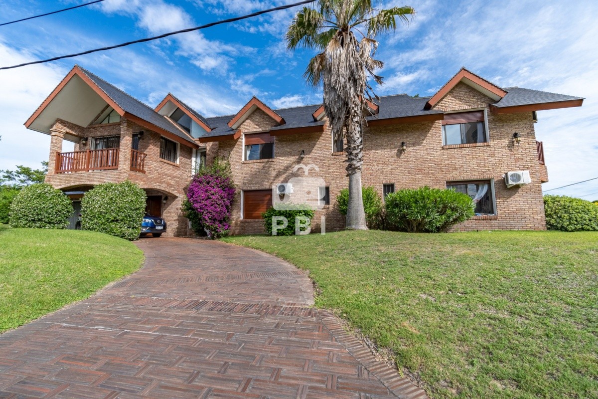 Venta casa de 7 dormitorios,Playa Mansa, Punta del Este - Ref : PBI2915. Ref #HFA504 - infocasas ...