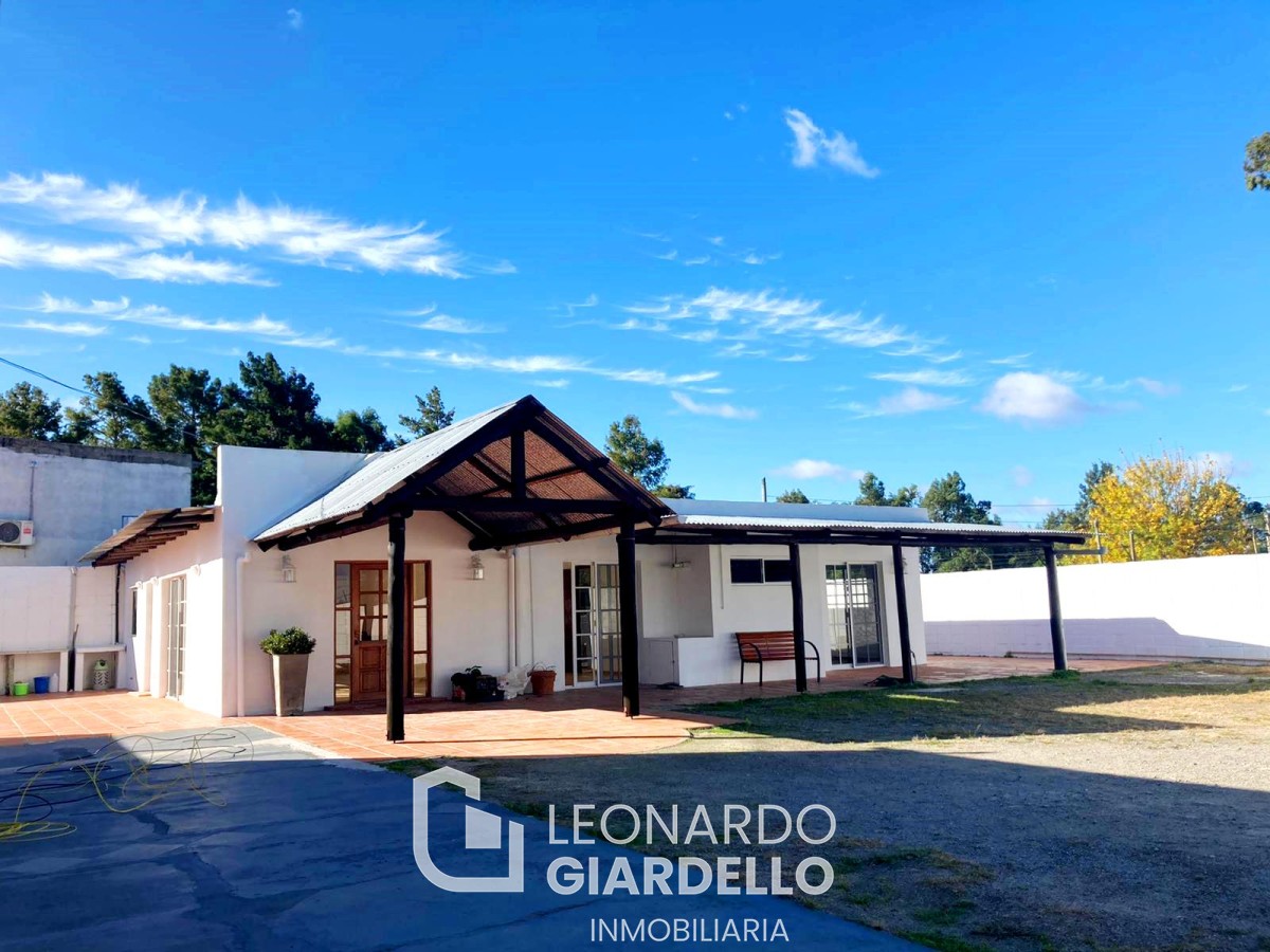Colonia - Venta casa de 2 dormitorios con gran patio. Ref #J752FA - infocasas.com.uy