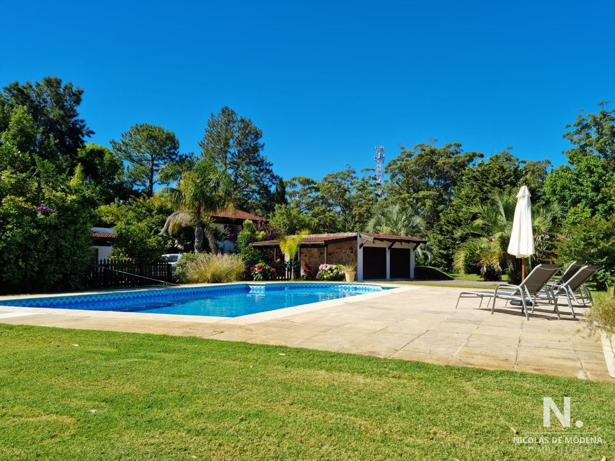 Hermosa casa en Solanas de 3 dormitorios con barbacoa y piscina. Ref #KB14FC - infocasas.com.uy