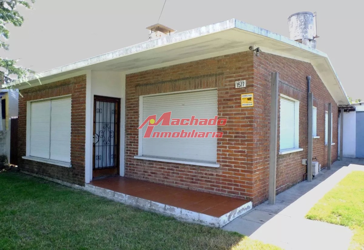 Oportunidad de casa en venta, Maldonado, 2 dormitorios, 1 baño.. Ref #H4E088 - infocasas.com.uy
