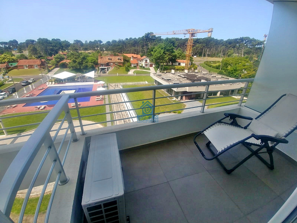 Edificio con todos los servicios!. Ref #I46C52 - infocasas.com.uy