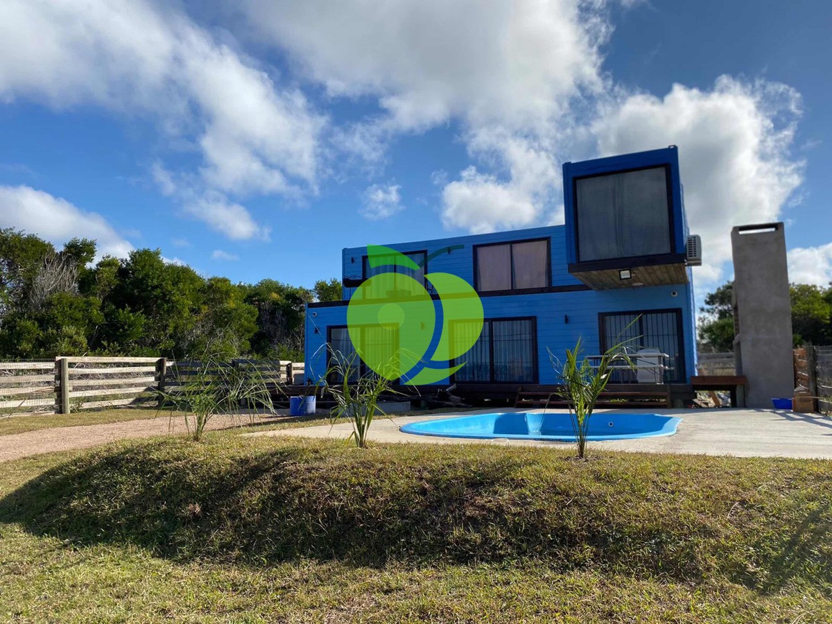 Venta Casa 3 Dormitorios Frente Al Mar, En Punta Del Diablo. Ref #RED45E - infocasas.com.uy