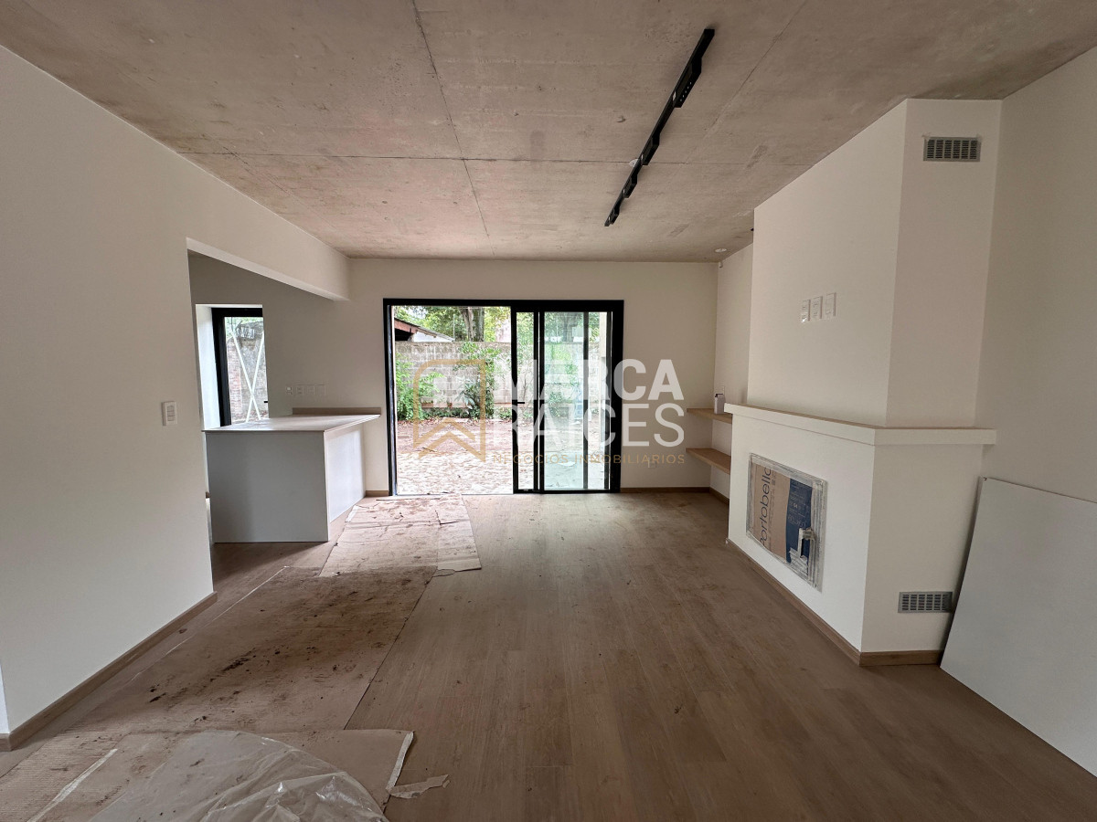 Venta casa de 3 dormitorios 2 baños parrillero y cochera en complejo privado a estrenar Prado ...