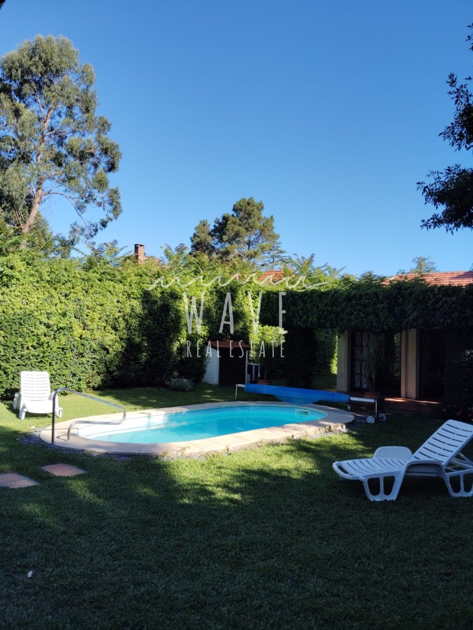 Excelente casa con pileta climatizada.. Ref #M57C6B - infocasas.com.uy