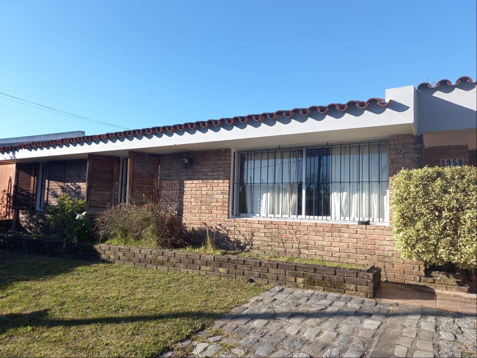 Casa 3 dormitorios piscina y barbacoa Malvin Norte. Ref #E75437