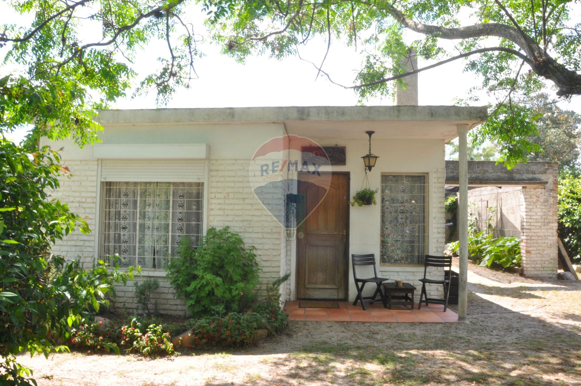 VENTA CASA DOS DORMITORIOS EL PINAR GRAN TERRENO. Ref #N539B5 - infocasas.com.uy