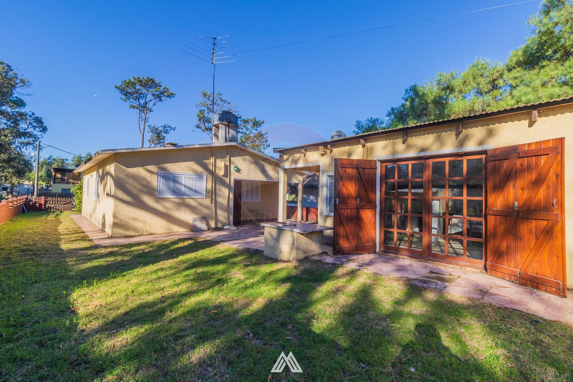 Venta casa Santa Ana, 2 dormitorios, gran barbacoa. Ref #BEFB44 - infocasas.com.uy