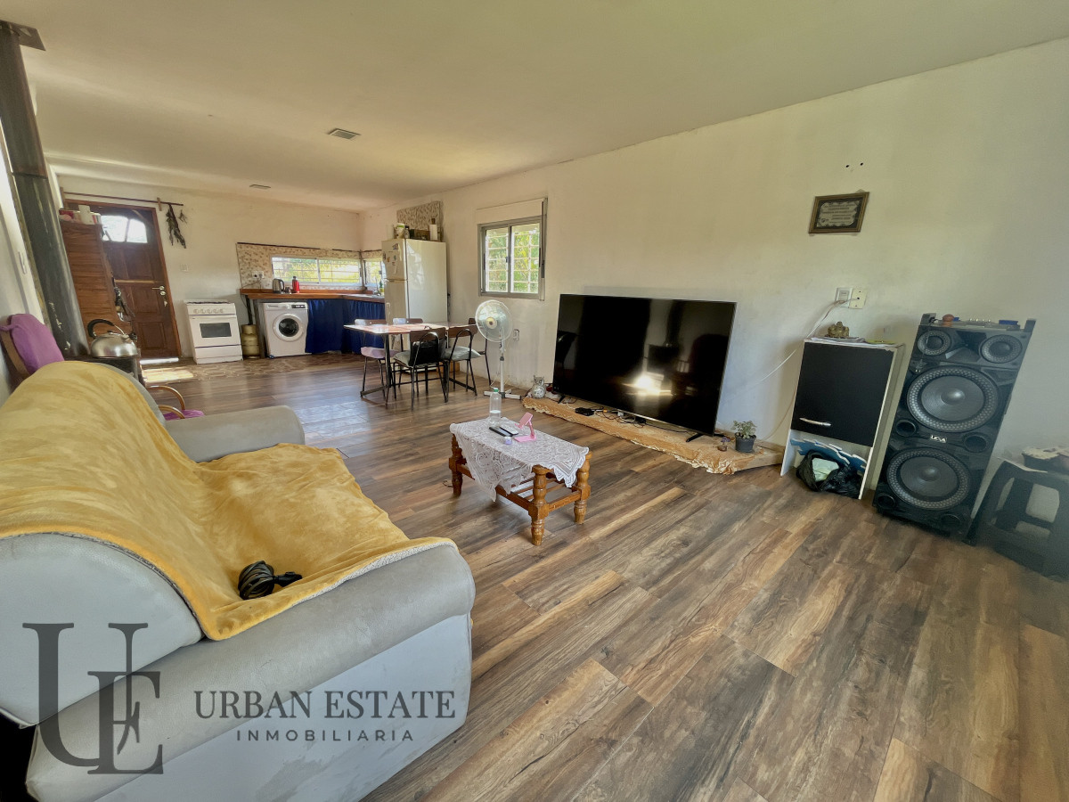 Venta Casa 2 Dormitorios Pando Gran Terreno. Ref #P9B776 - infocasas.com.uy