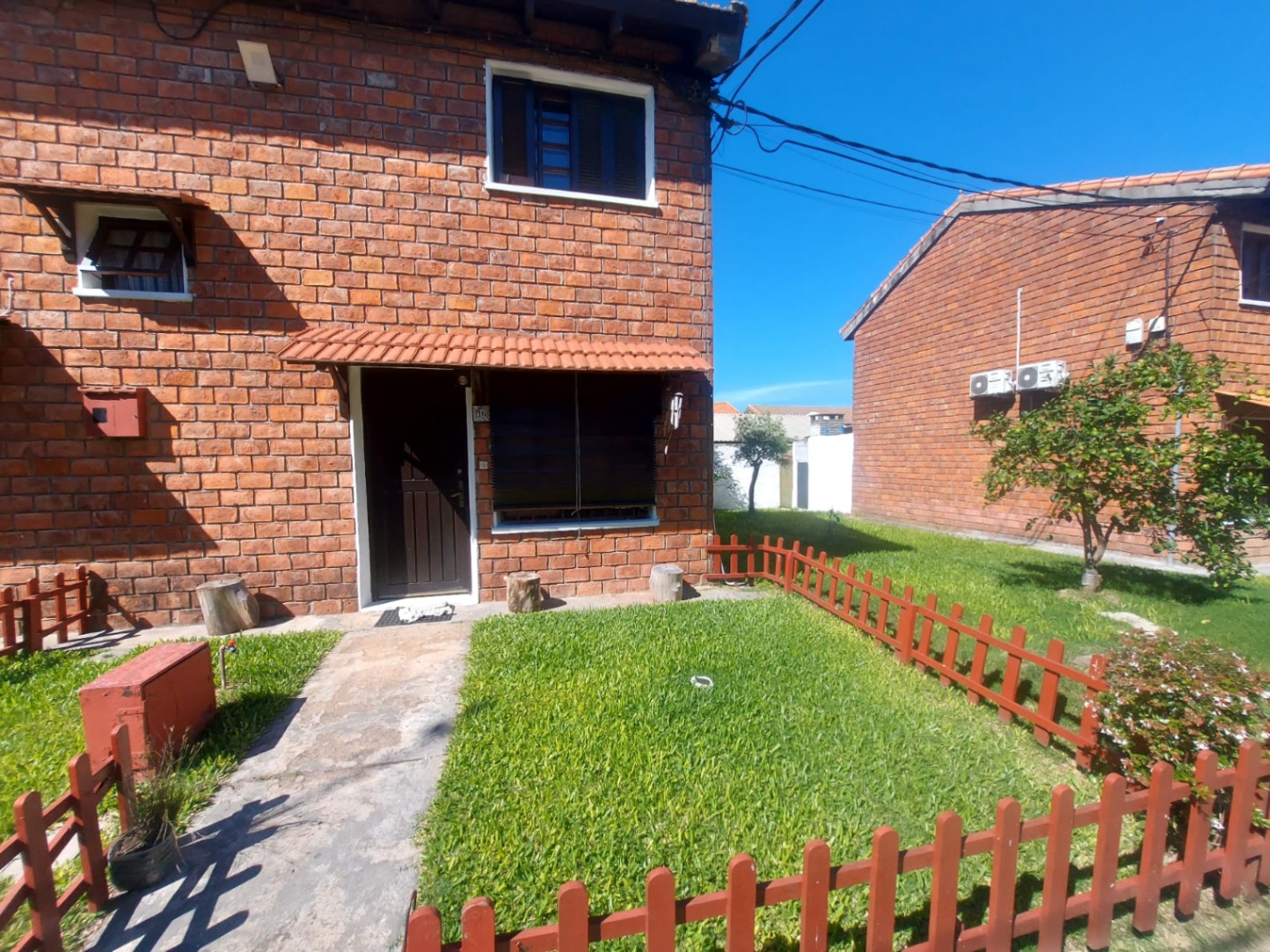 Casa en venta de 3 dormitorios c/ cochera en Lagomar. Ref #LE4BF2