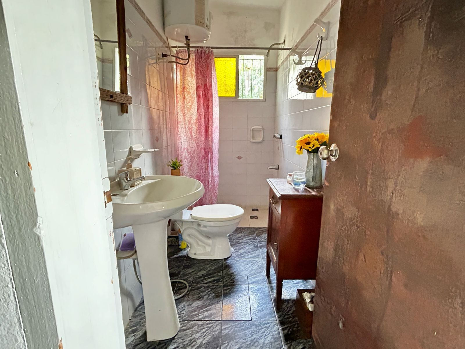 Casa en venta de 1 dormitorio y amplio jardín, Villa Juanita, Las Piedras. Ref #E994D5 ...