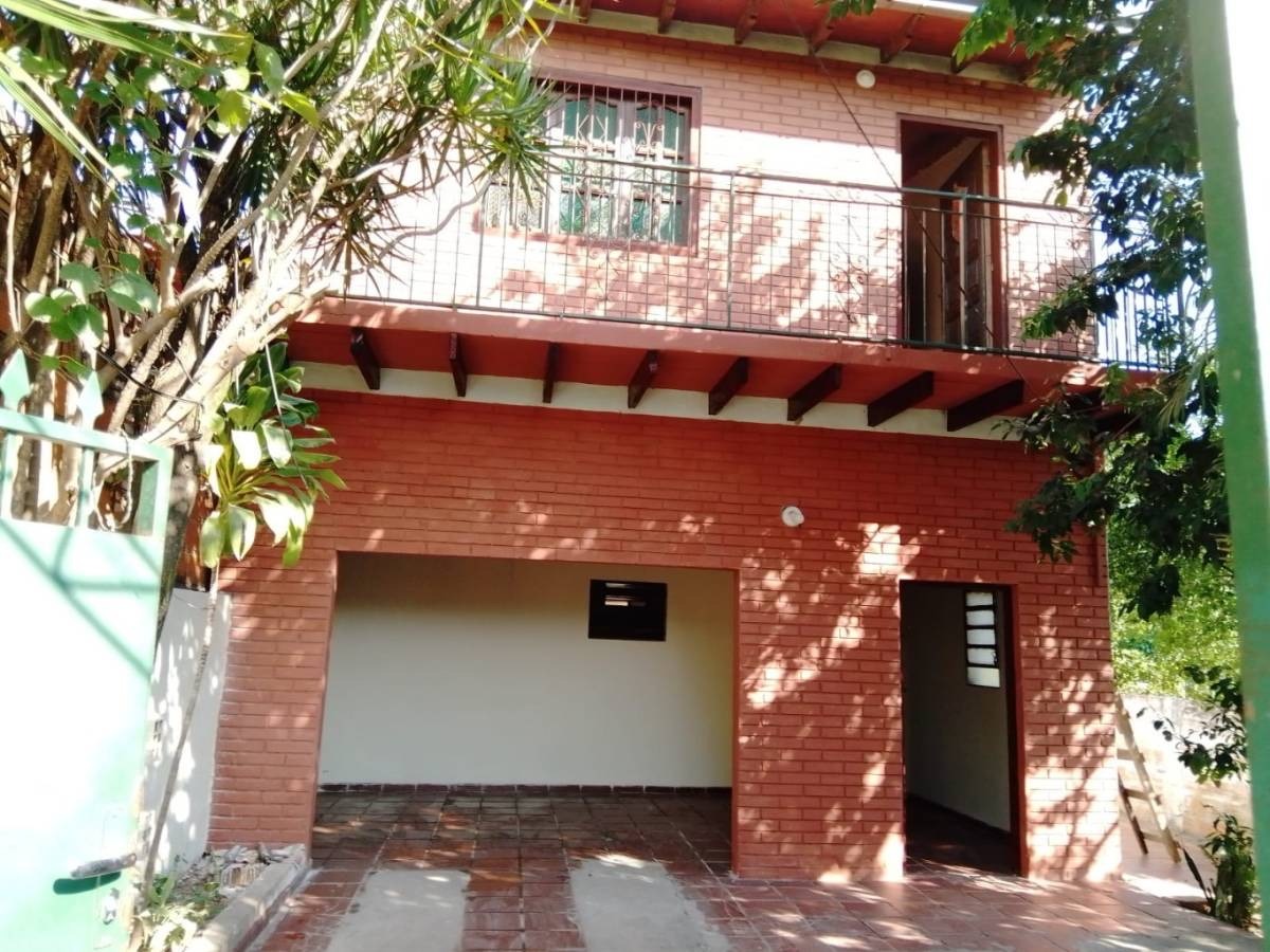 VENDO CASA EN FERNANDO DE LA MORA. Ref #I508F6 - infocasas.com.py