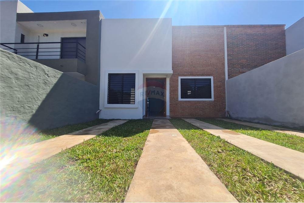 VENDO CHALET A ESTRENAR EN VILLA ELISA ZONA GLORIA MARÍA. Ref #ADAB84 - infocasas.com.py