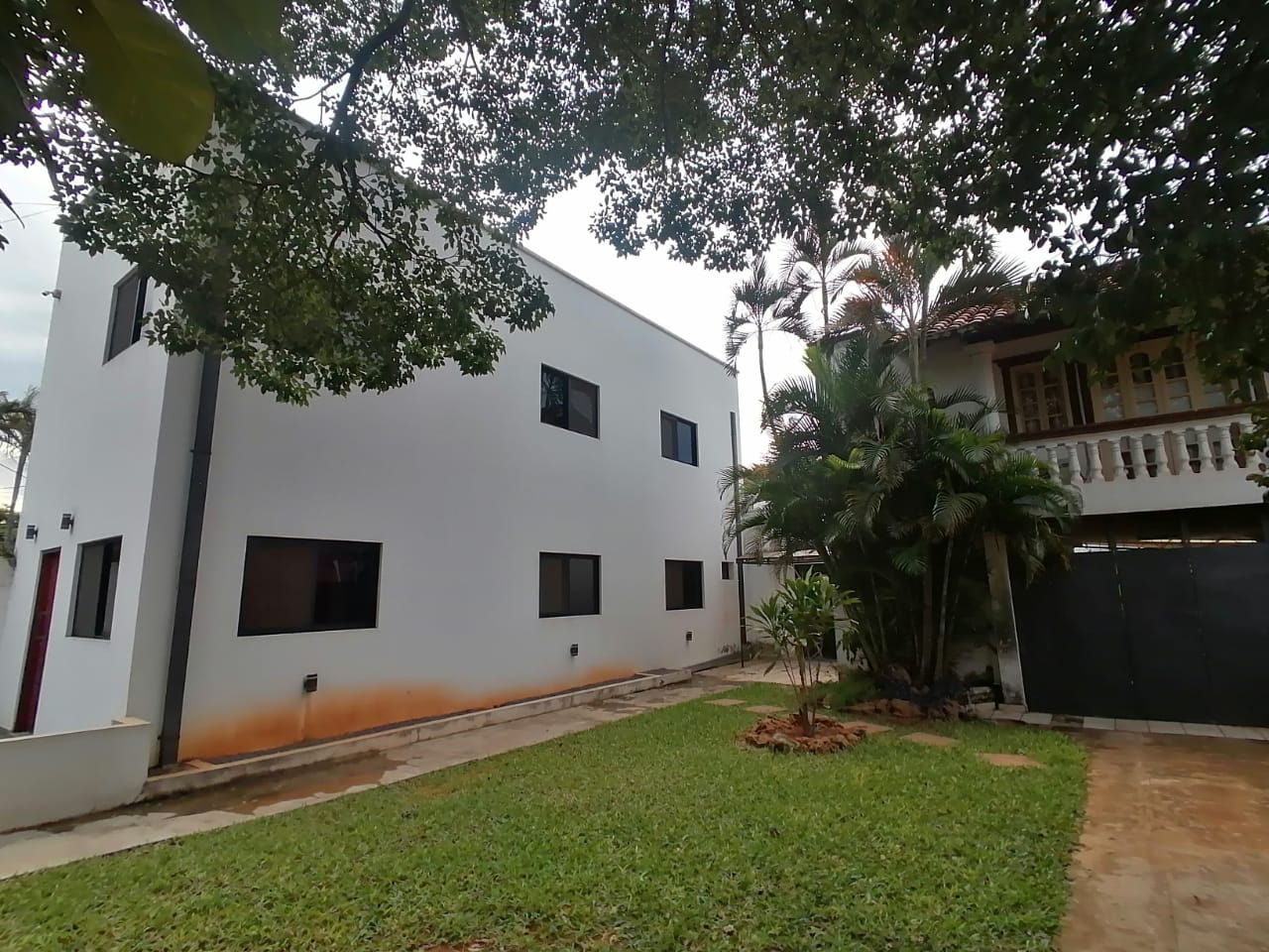 Vendo casa en Barrio San Pablo ideal para oficinas,. Ref #X943F7 - infocasas.com.py