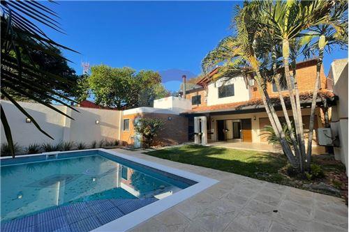 ALQUILO CASA EN BARRIO MBURUCUYÁ. Ref #I519B4 - infocasas.com.py