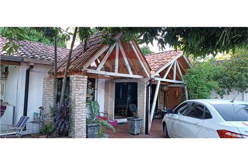 VENDO HERMOSA CASA EN FERNANDO ZONA SUR, ISLA PO´I. Ref #E59103 - infocasas.com.py