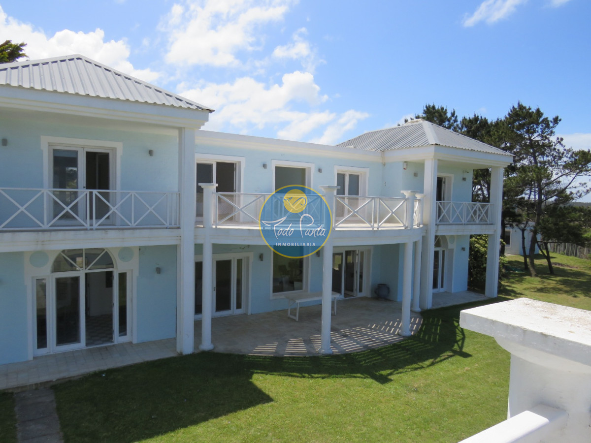 Espectacular casa en primera fila, Punta Piedras. Ref #CCE96D - infocasas.com.uy