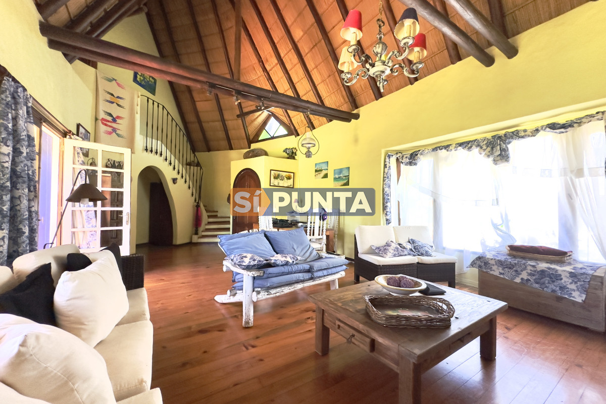 Alquiler anual de casa de 3 dormitorios en San rafael Punta del este ...