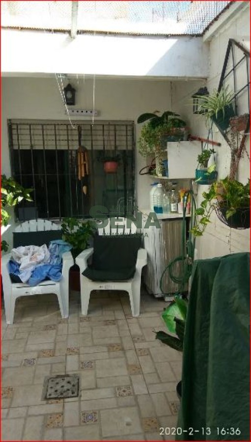 Venta de casa en nuevo Malvin, 2 dormitorios, baño, estacionamiento, cerca del mar.. Ref #R4757D ...