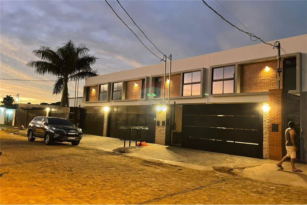 Duplex - Alquiler - Paraguay Central Luque. Ref #B774CB