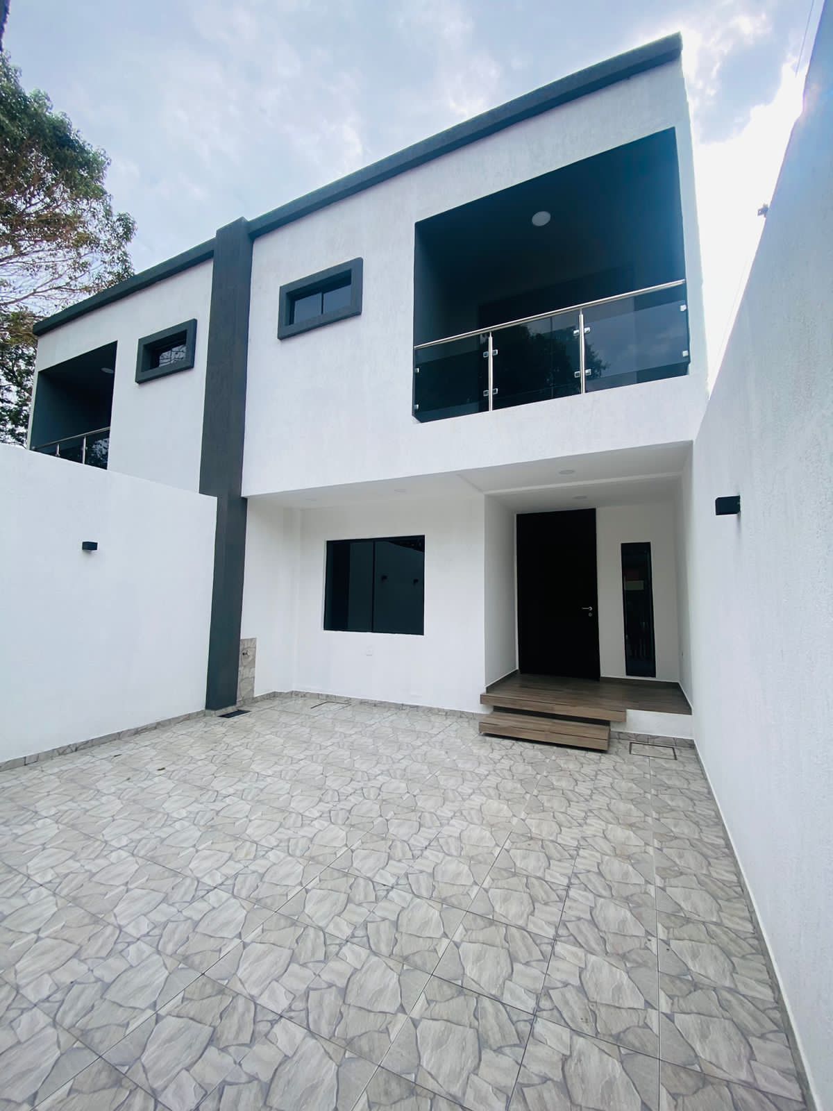 ALQUILO HERMOSO DUPLEX. Ref #BB413F - infocasas.com.py