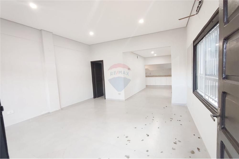 Alquilo casa tipo loft en Sajonia. Ref #KD6A70 - infocasas.com.py
