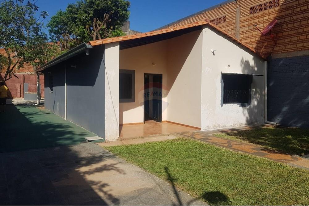 ALQUILO CASA EN SAN LORENZO. Ref #G3FDC3 - infocasas.com.py