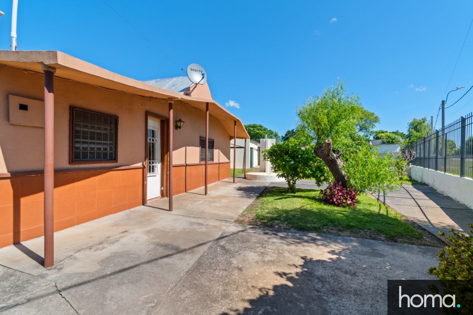 Casa en venta de 2 dormitorios c/ cochera en Manga. Ref #XB8ACF - infocasas.com.uy