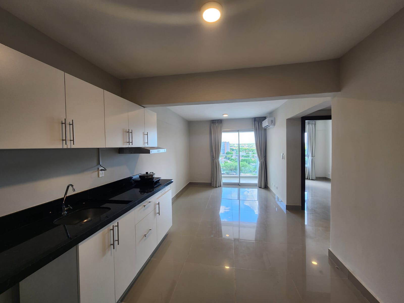 ALQUILO DEPARTAMENTO DE DOS DORMITORIOS EN PISO 9 - ZONA CIT. Ref #QBB796 - infocasas.com.py