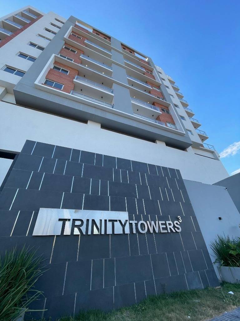 Alquilo departamento de dos dormitorios en el Edificio Trinity Towers 3.. Ref #T8C210 ...