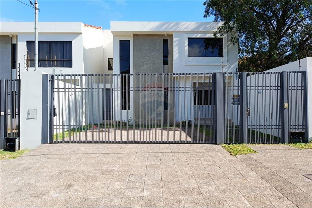 ALQUILO DUPLEX CON PISCINA EN LAMBARE ZONA SEK. Ref #L10A43 - infocasas.com.py