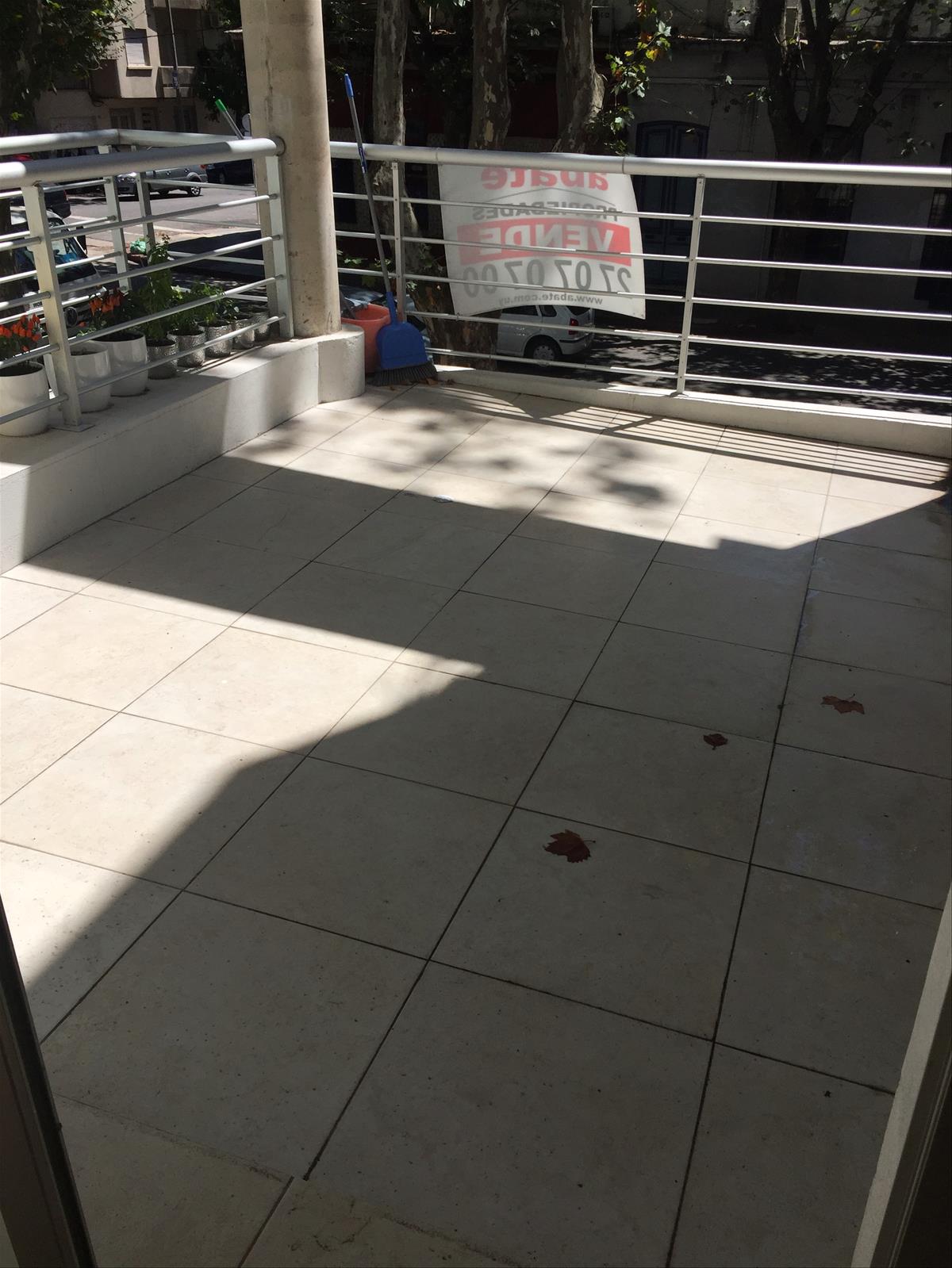 vetna monoambiente al frente con gran balcon. Ref #AED1F9 - infocasas ...