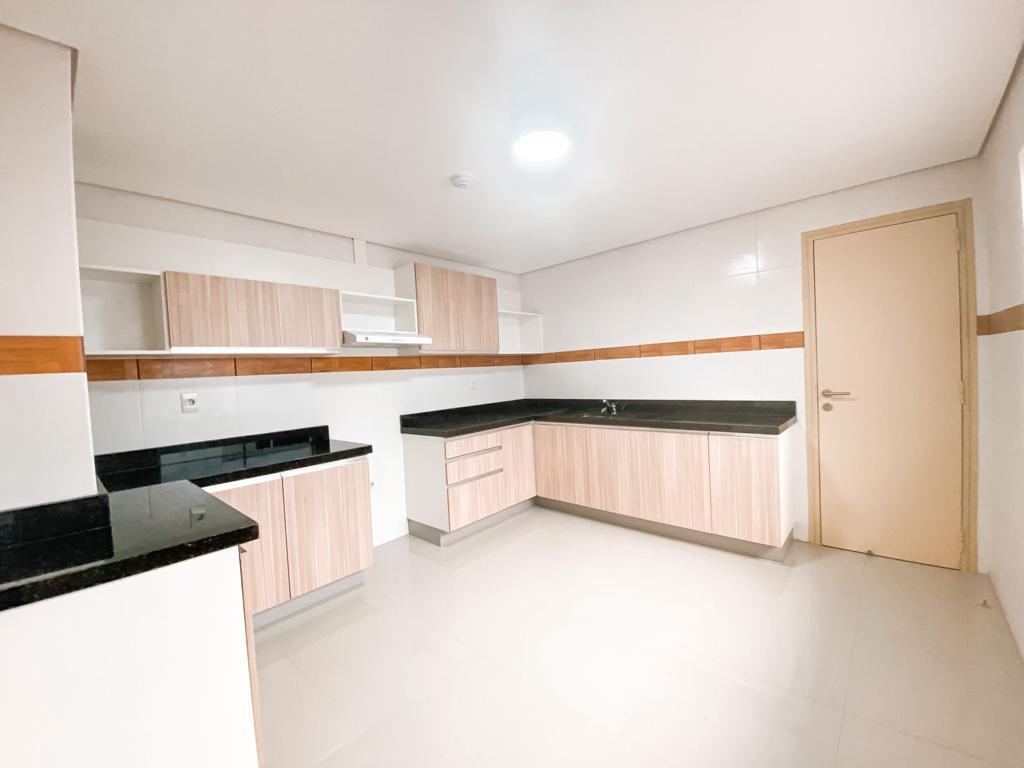 Alquilo Departamento De 3 Dormitorios Con Area De Servicio En Recoleta. Ref #C61583 - infocasas ...