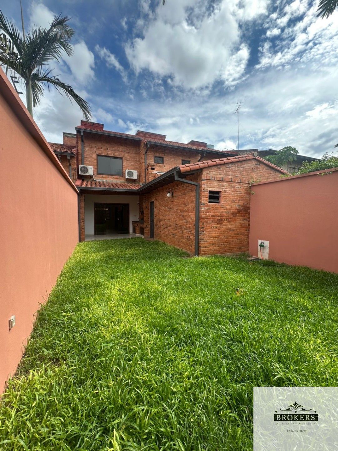 Alquilo Duplex De 3 Dormitorios En Barrio Ykua Sati. Ref #RC390C - infocasas.com.py