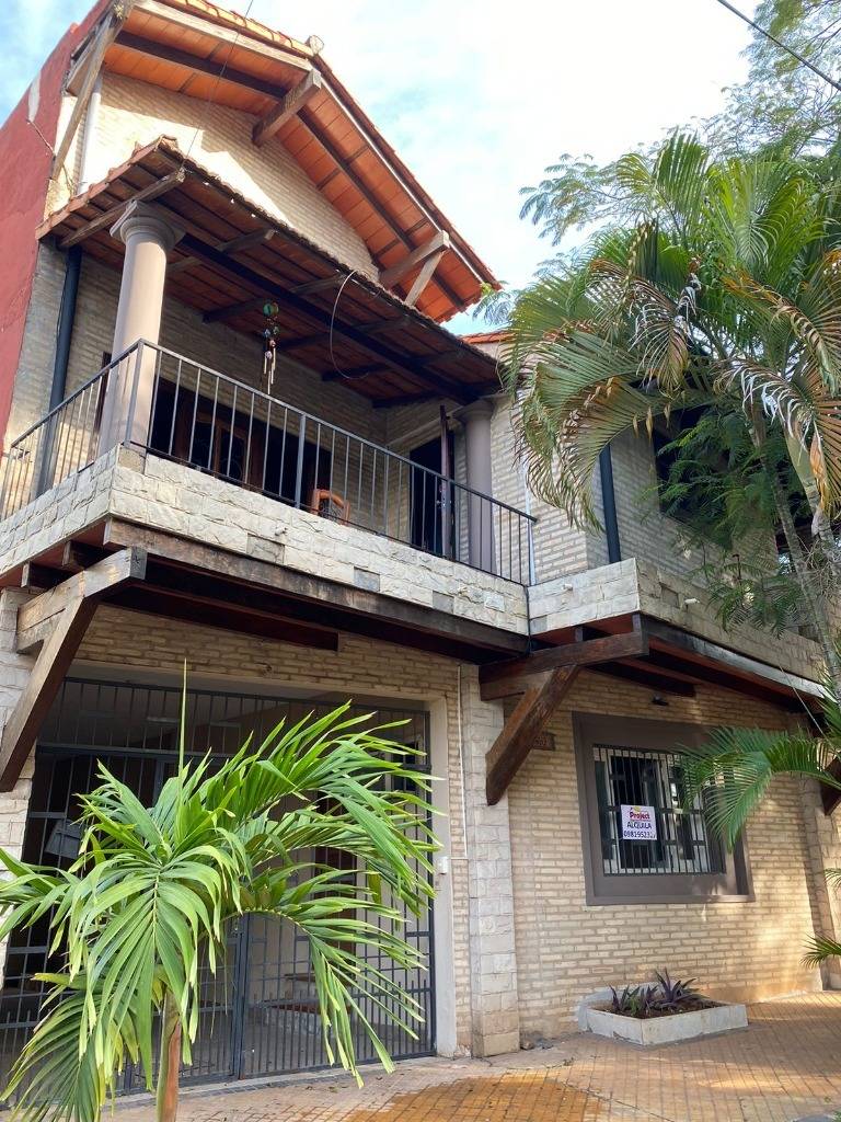 ALQUILO CASA PARA OFICINA! Barrio Seminario. Ref #Y36284 - infocasas.com.py