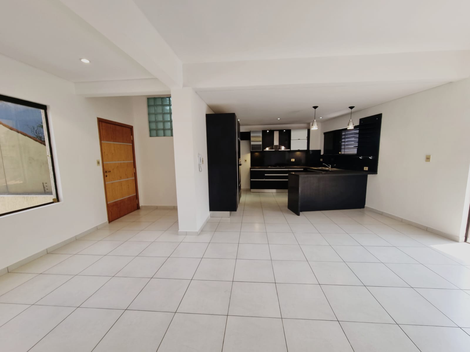 ALQUILO DEPARTAMENTO EN BARRIO JARA. Ref #JA9D92 - infocasas.com.py