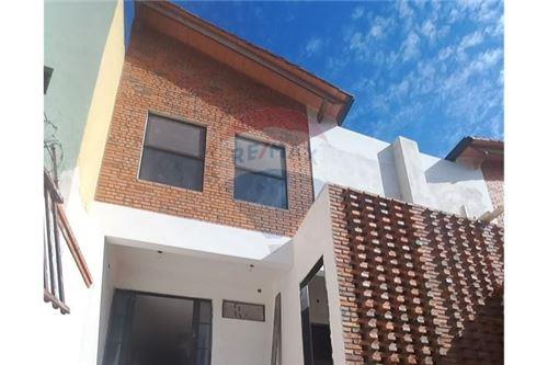 ALQUILO HERMOSO DUPLEX EN ASUNCION-HIPODROMO . Ref #Y3532C - infocasas.com.py