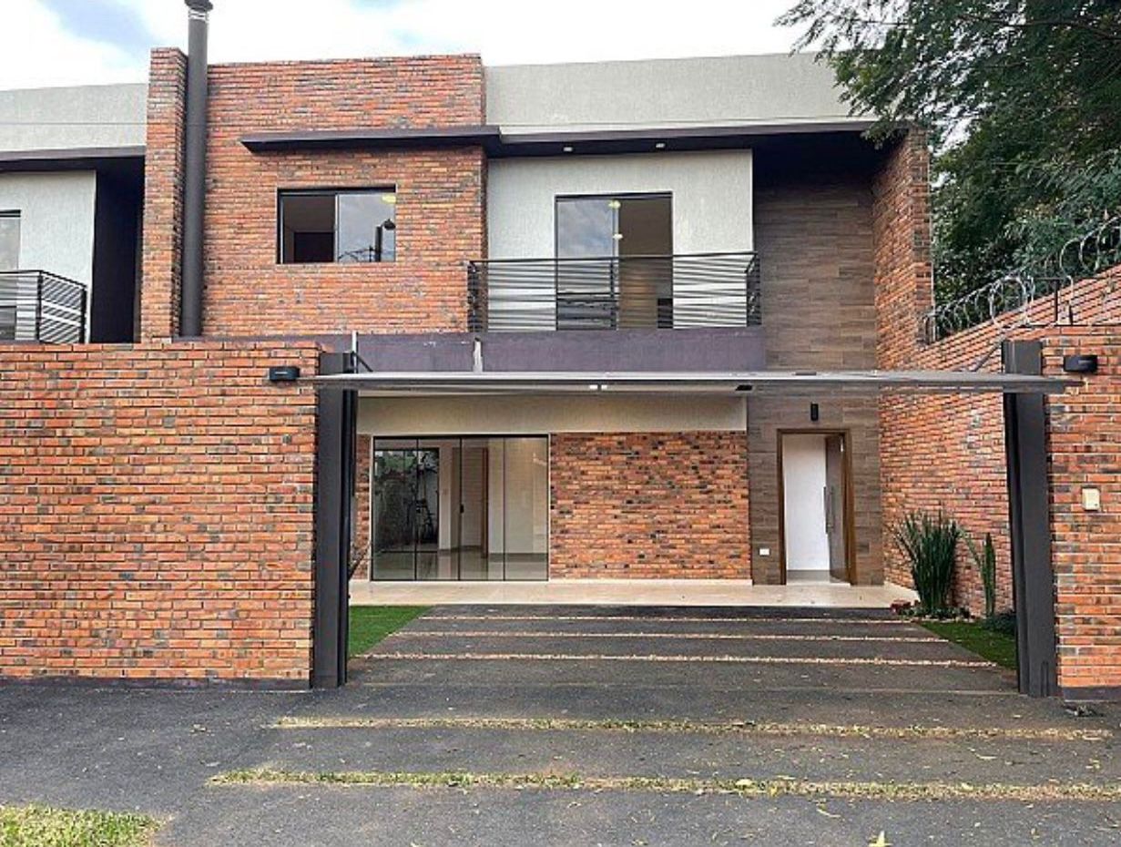 Alquilo duplex en San Lorenzo . Ref #MEAC53 - infocasas.com.py