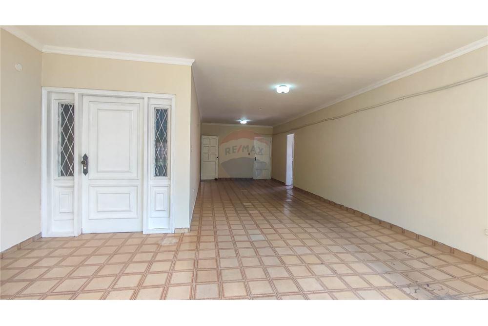 ALQUILO AMPLIA CASA EN BARRIO HERRERA. Ref #GC0883