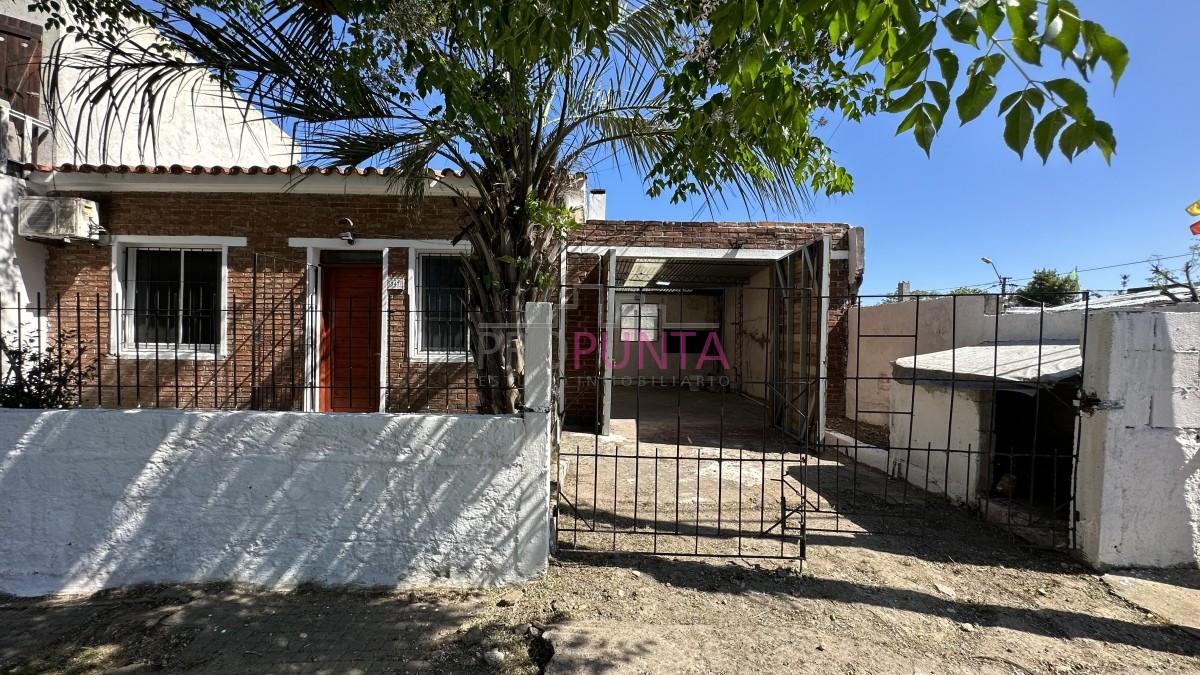 Casa en Maldonado 3 dormitorios con garage. Ref #TC1E18 - infocasas.com.uy