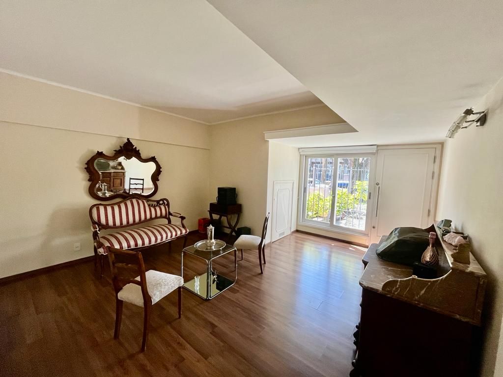 Casa en venta de 4 dormitorios c/ cochera en Malvin. Ref #NB9E71 - infocasas.com.uy