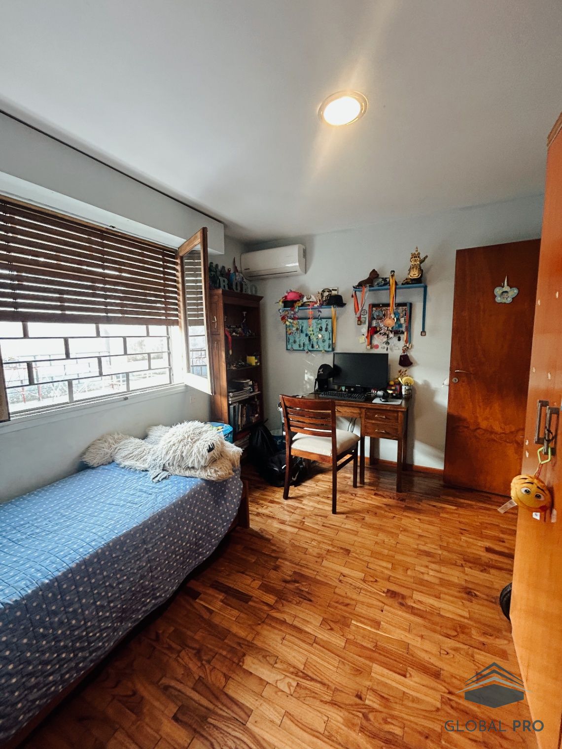 Casa en venta de 4 dormitorios c/ cochera en Malvin. Ref #U1D1AC - infocasas.com.uy