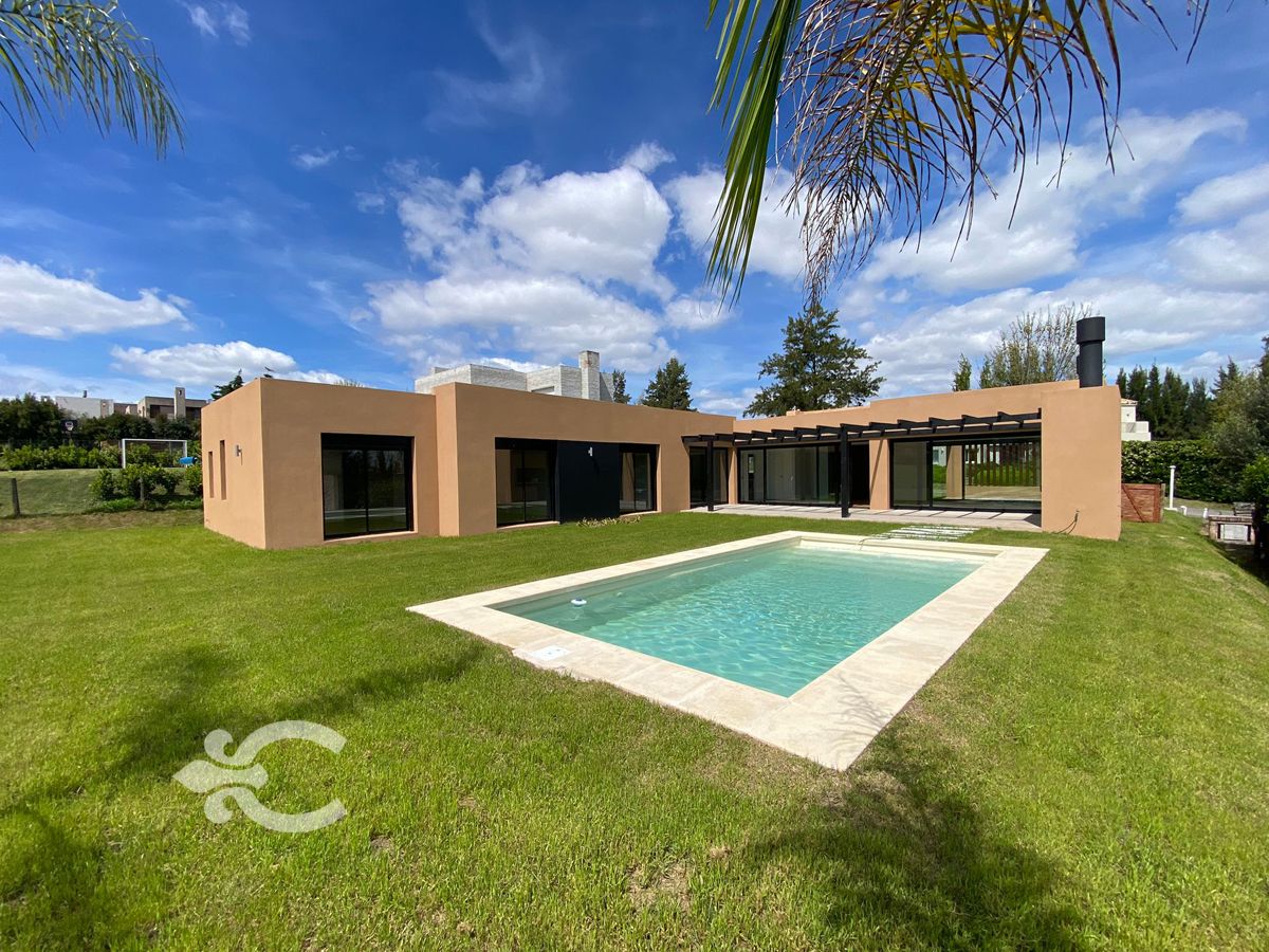 Casa en Altos de La Tahona ref. 9108. Ref #QBD30E - infocasas.com.uy